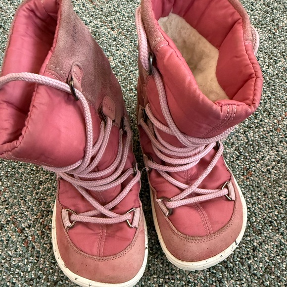Belenka | Shoes | Belenka Pink Snow Fox Barefoot Winter Boot | Poshmark